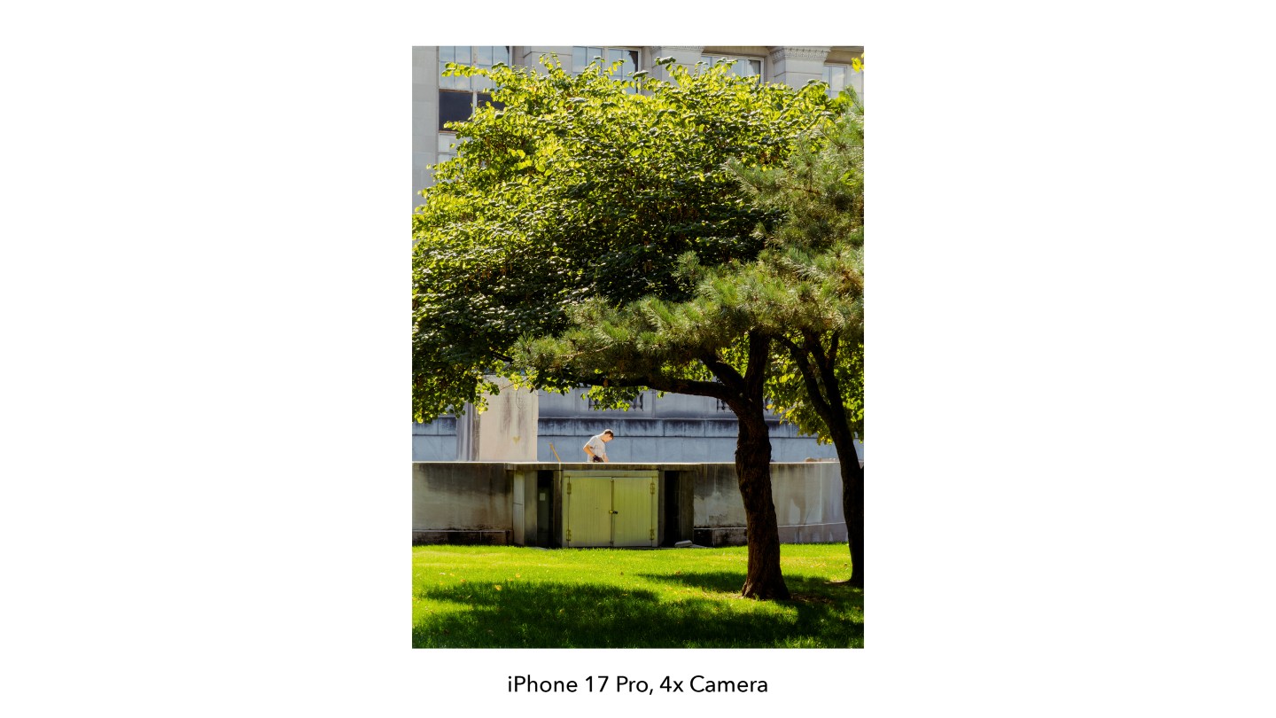 iPhone 17 Pro Street Photography Review – kinda grainy